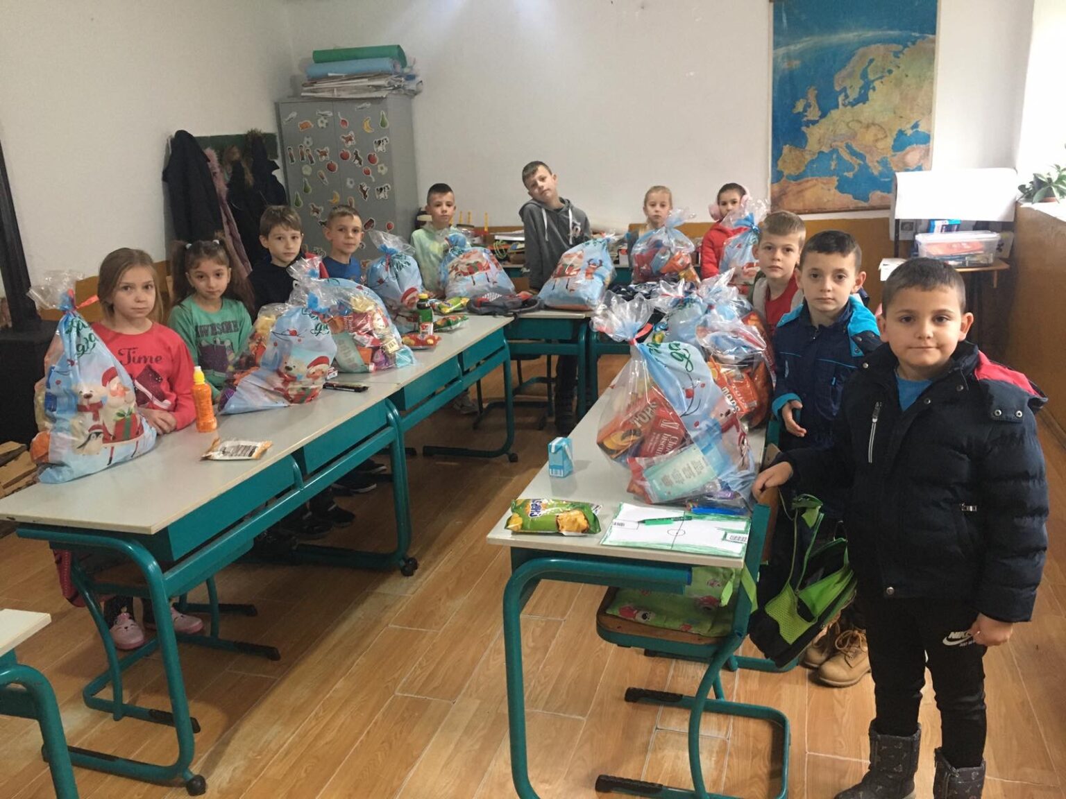 Fojnica: Svi učenici u OŠ “Muhsin Rizvić” dobili bogate paketiće